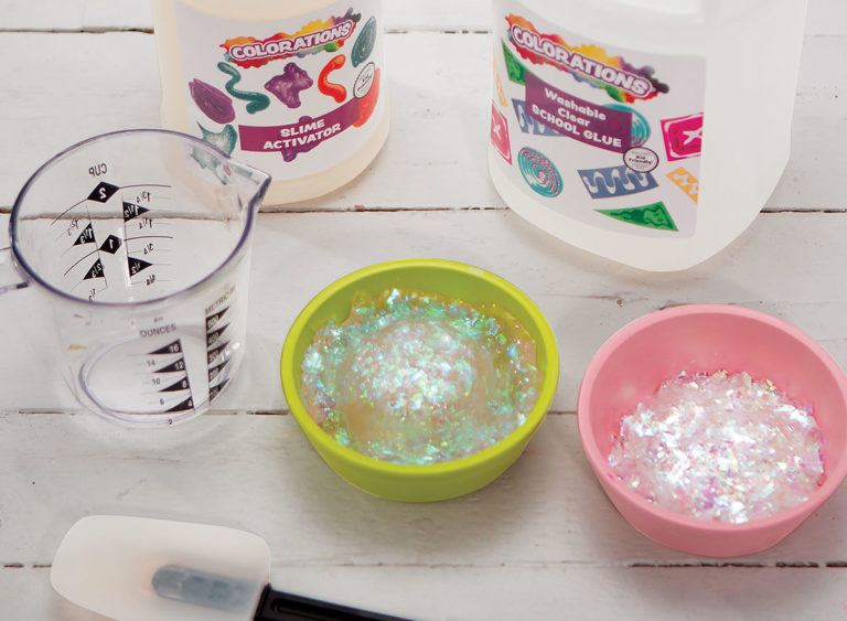 Insta-Snow® Winter Slime - Colorations®